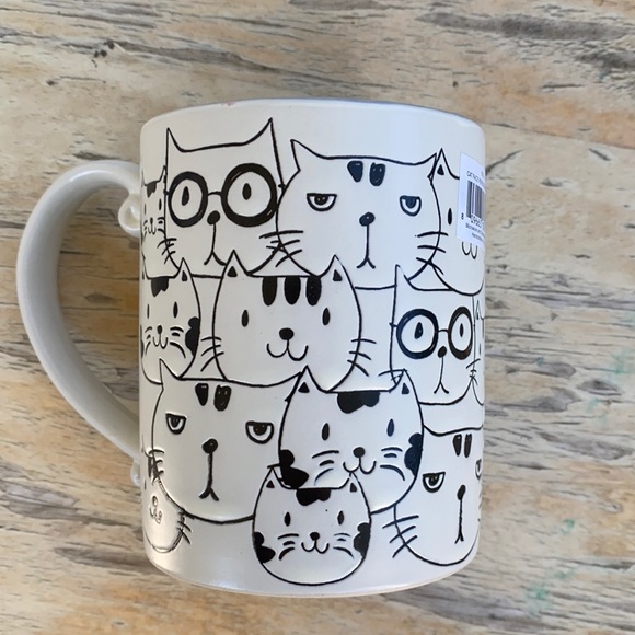 Spectrum Designz | Kitchen | Spectrum Designz Cats Mug | Poshmark